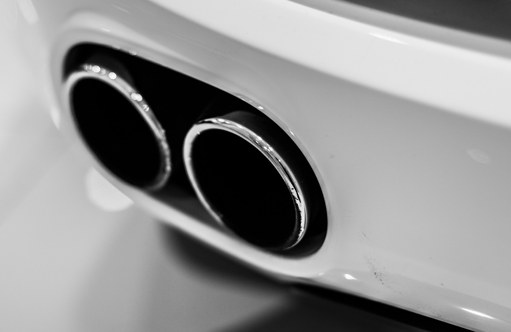 Trump's DOT Repeals Costly Tailpipe Rule