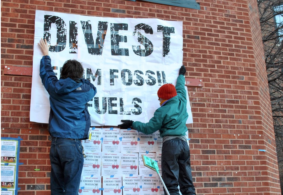 Climactivists Pressure Georgetown U. To Divest Fossil Fuels