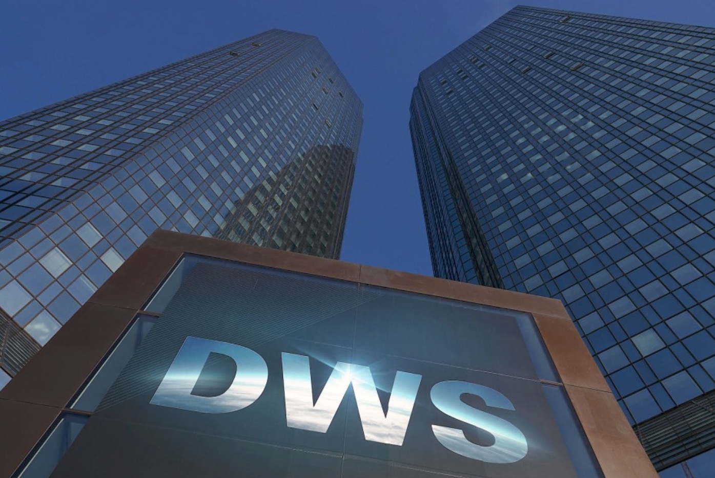 German Prosecutors Raid Deutsche Bank, DWS For Greenwashing ESG Funds ...