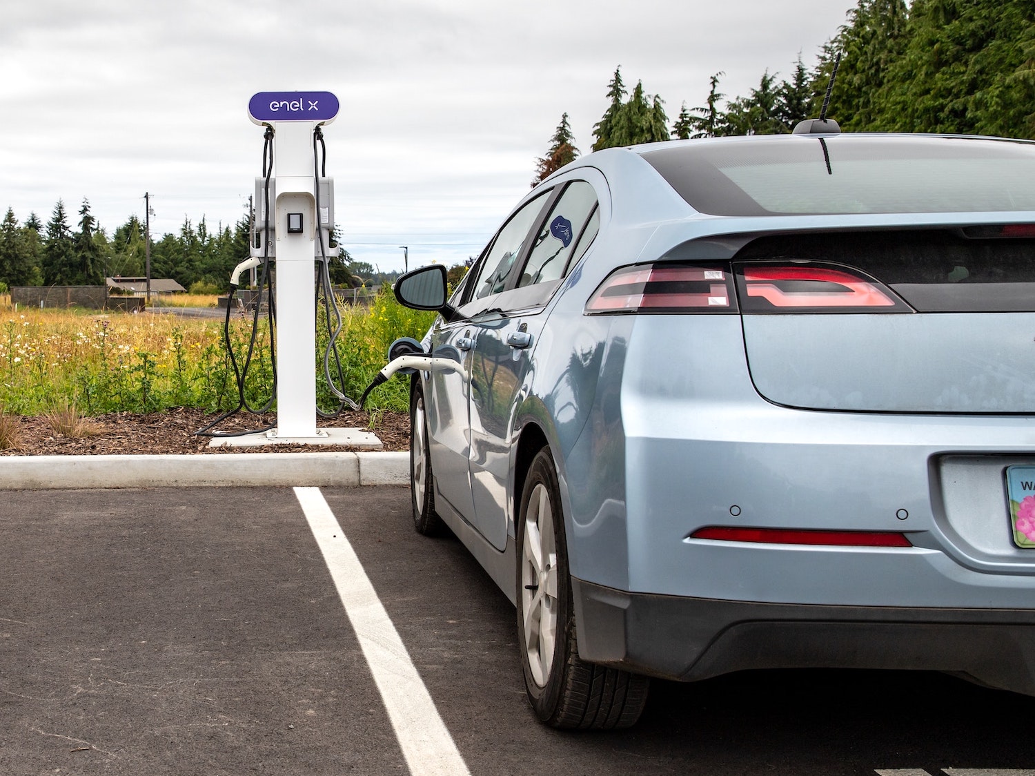 Biden Accelerating His EV Fantasy By Forcing The Sale Of Unwanted Cars ...