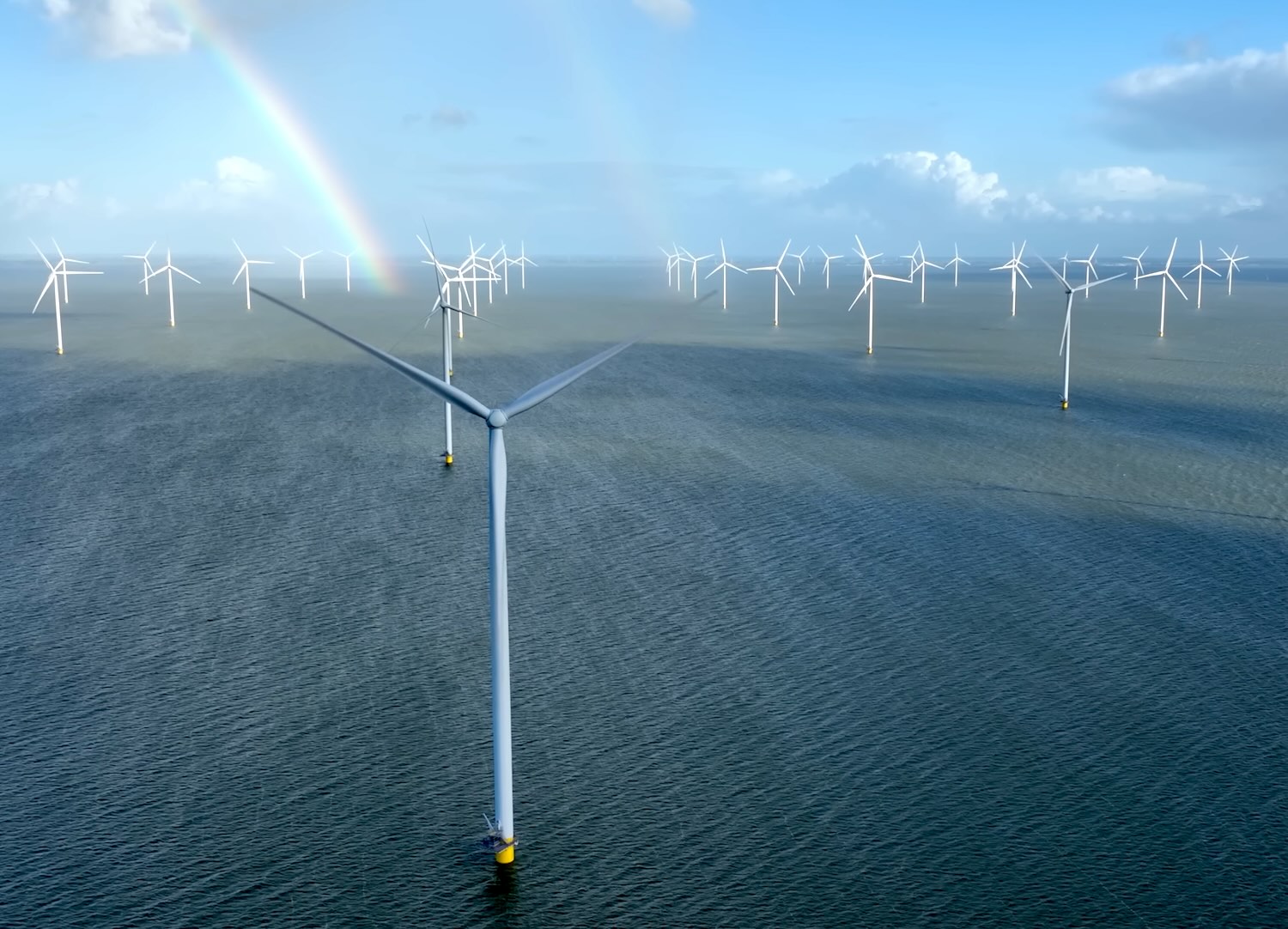 Feds Finalize W. Coast Areas For Floating Wind Farms Despite Strong ...